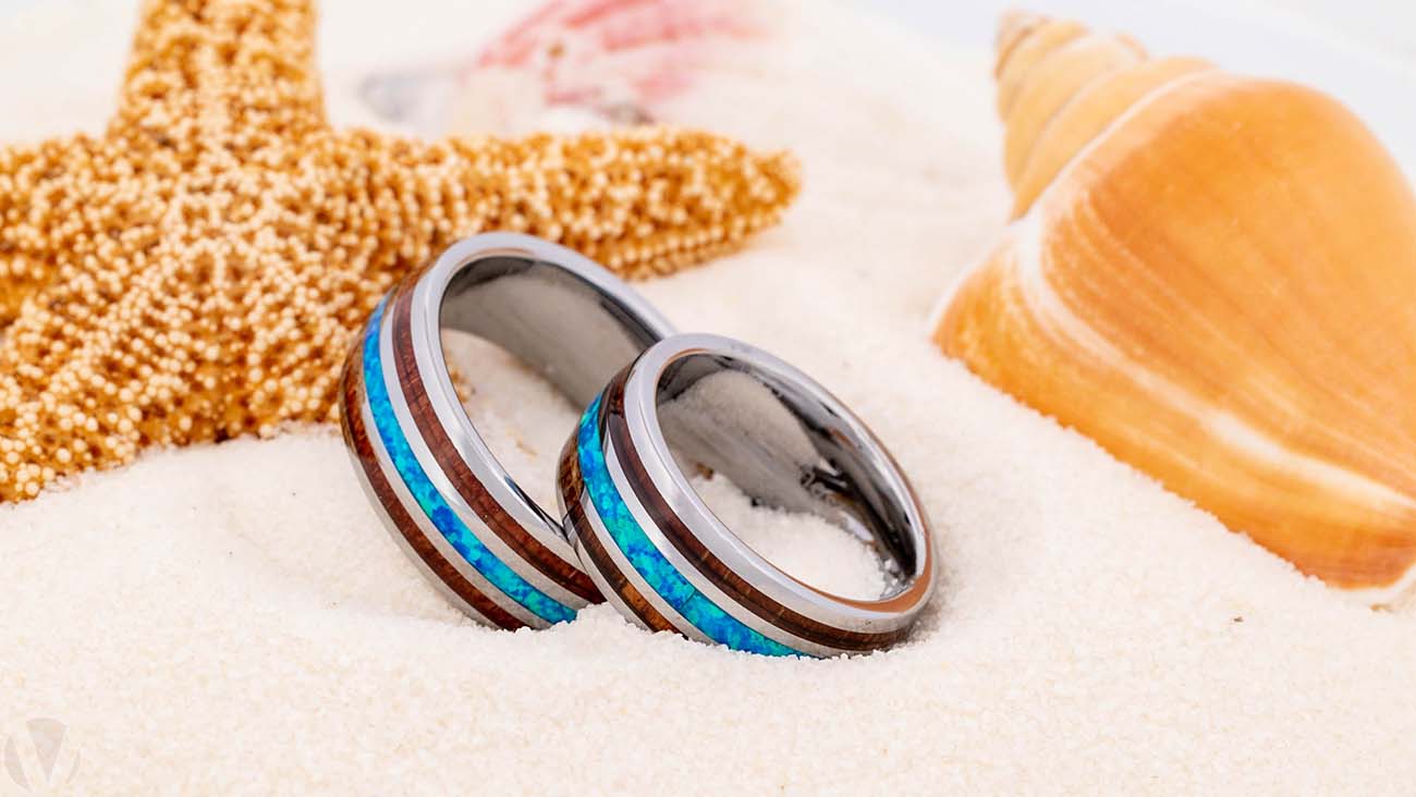 Matching Titanium Couple's Wedding Band Sets